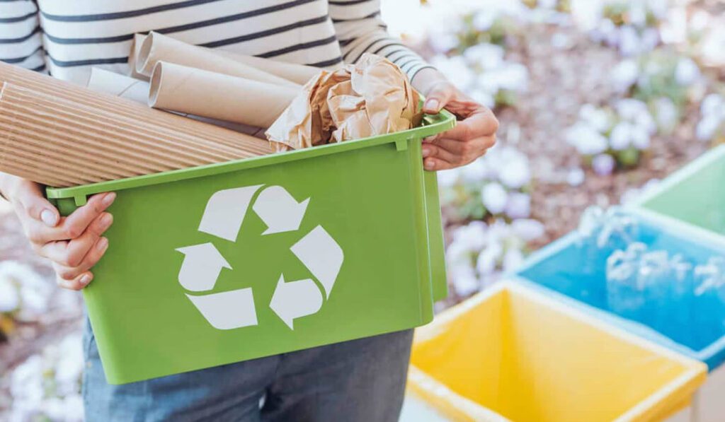 Procesos de reciclaje para diferentes tipos de materiales ︎