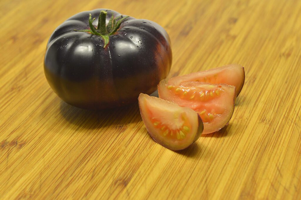 Tomate cherry: cultivo, cuidados y beneficios de esta deliciosa planta ︎